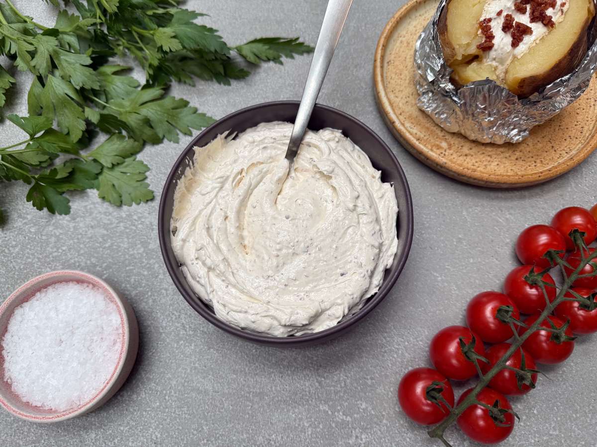 Pisket smør med bacon: Smør med masser af smag - Danish Crown
