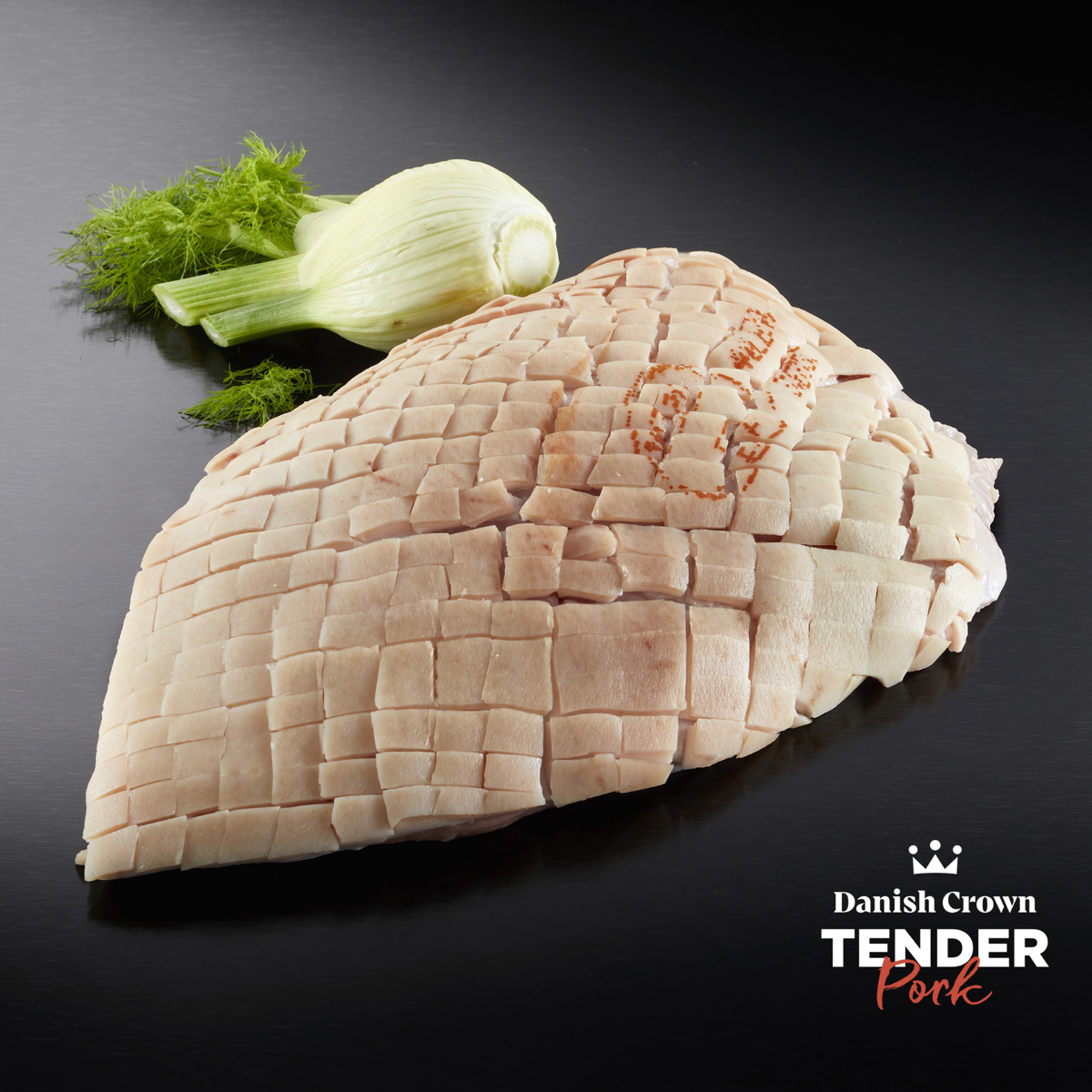 Skinkesteg m/svær, tilsat lage, ridset i tern - Danish Crown Professional