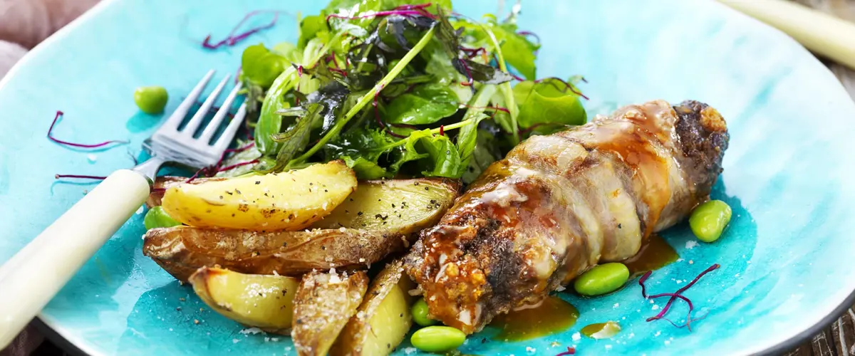 Köttfärsrulle med bacon fylld med cheddar - Danish Crown