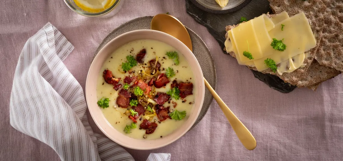 Potatissoppa med bacon - Lättlagat Recept - Tulip - Danish Crown